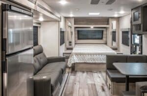 10 Best Travel Trailers Under $25,000