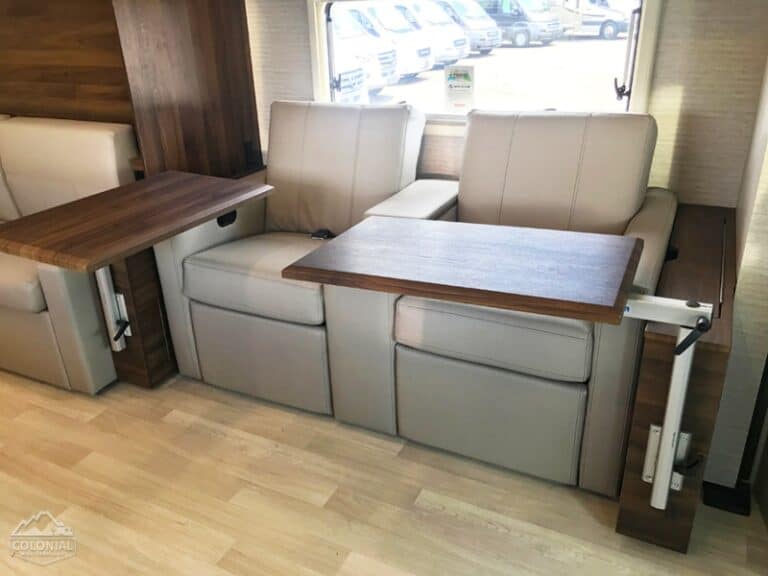 8 Best Travel Trailers With No Dinette