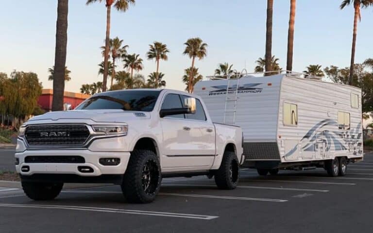 This 57-Foot Fifth Wheel Camper By SpaceCraft Is Amazing!