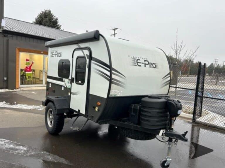 10 Best Travel Trailers Under 2000 lbs